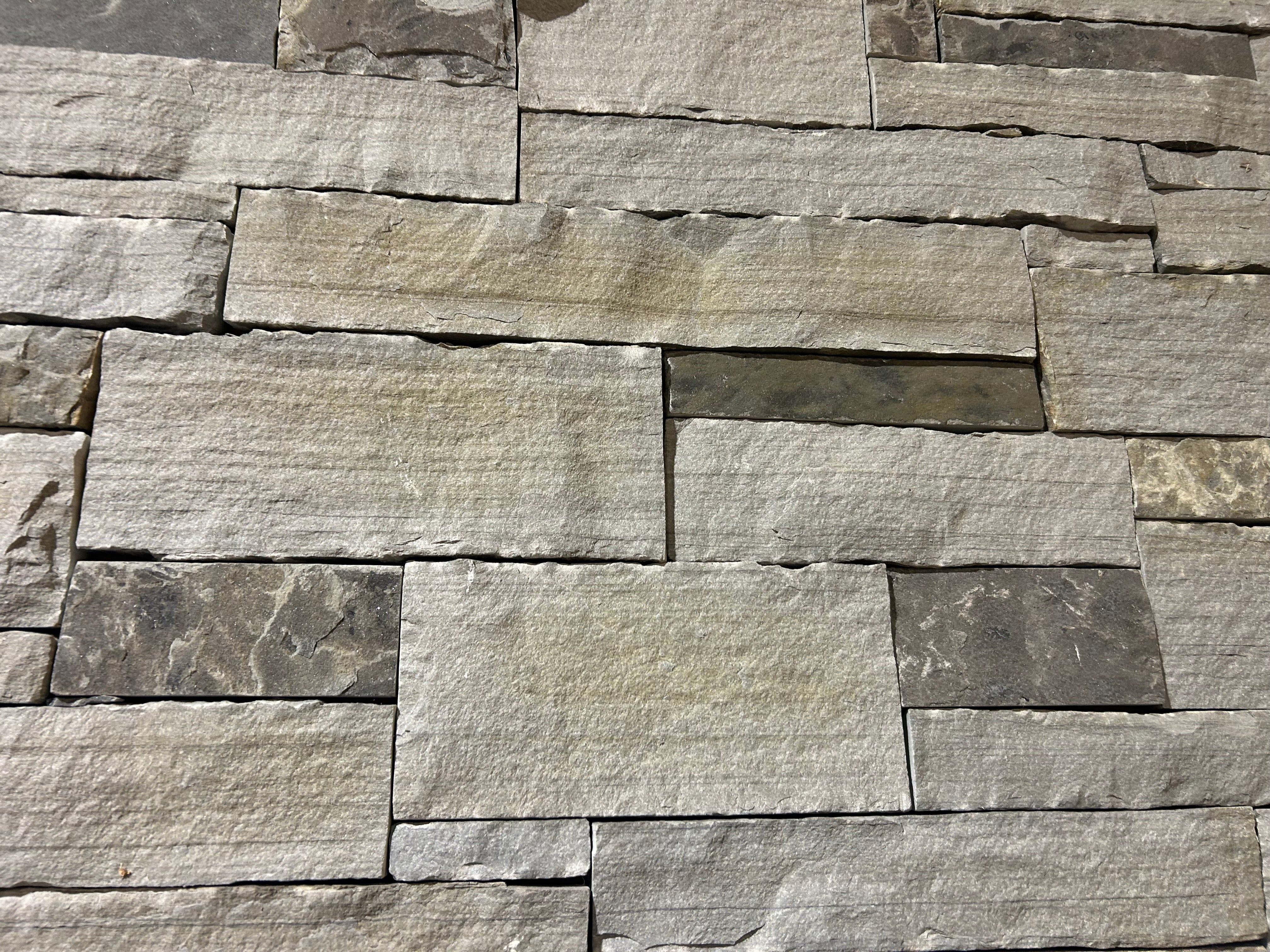 Liscannor Light Grey 30mm Cladding Stone & Corners / 10m2 of cladding ...